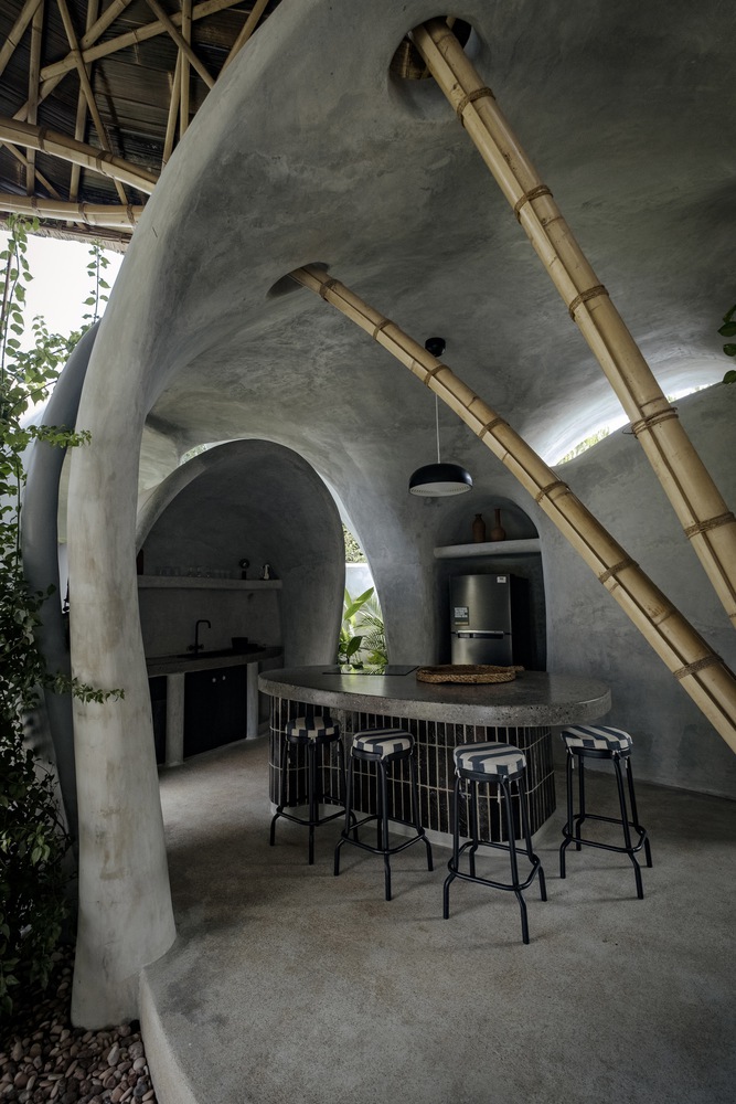 Une architecture organique en bambou et ciment – ArchiBat Mag